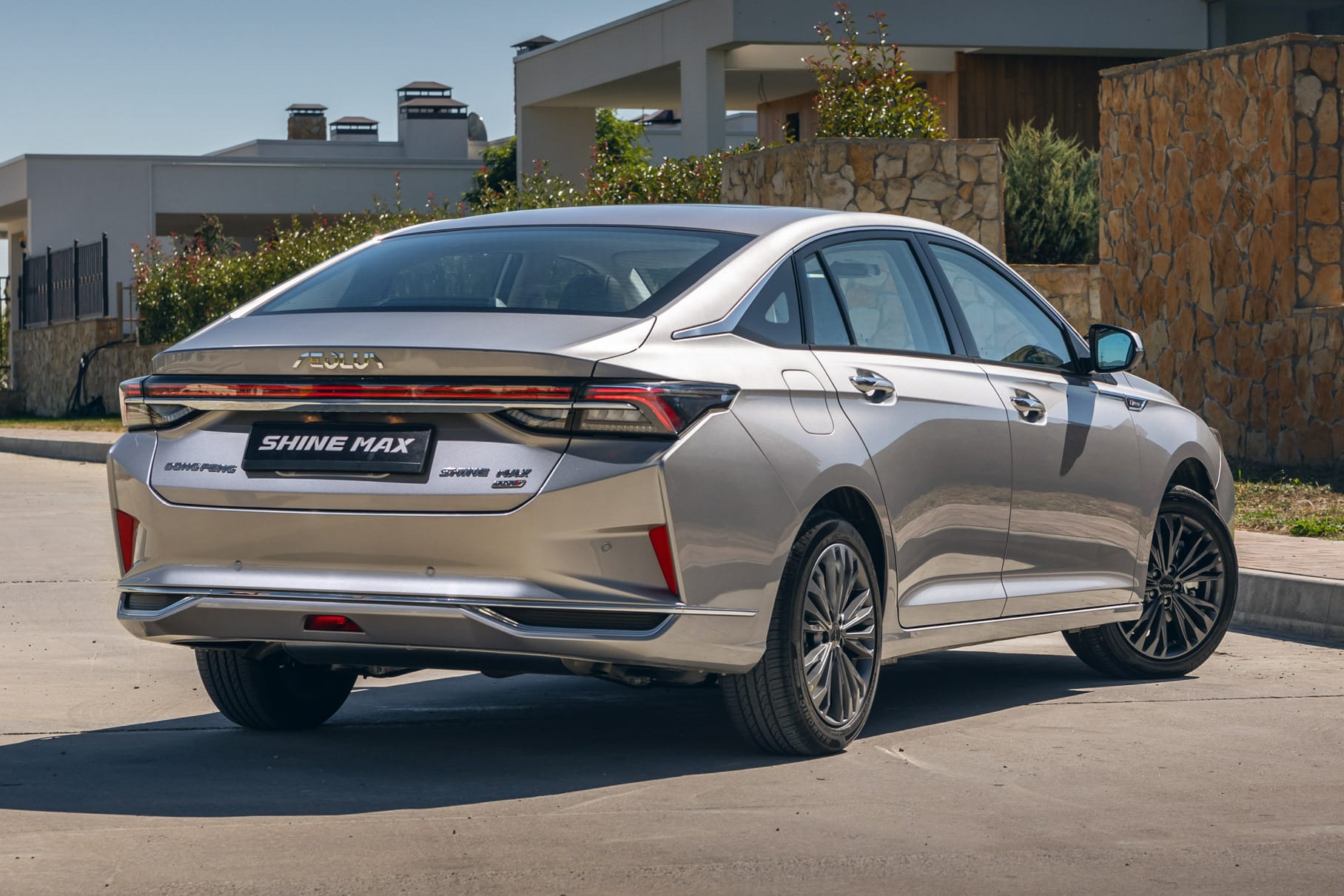 Официальный дилер Dongfeng в Санкт-Петербурге: цены, модели и комплектации автомобилей Донг Фен